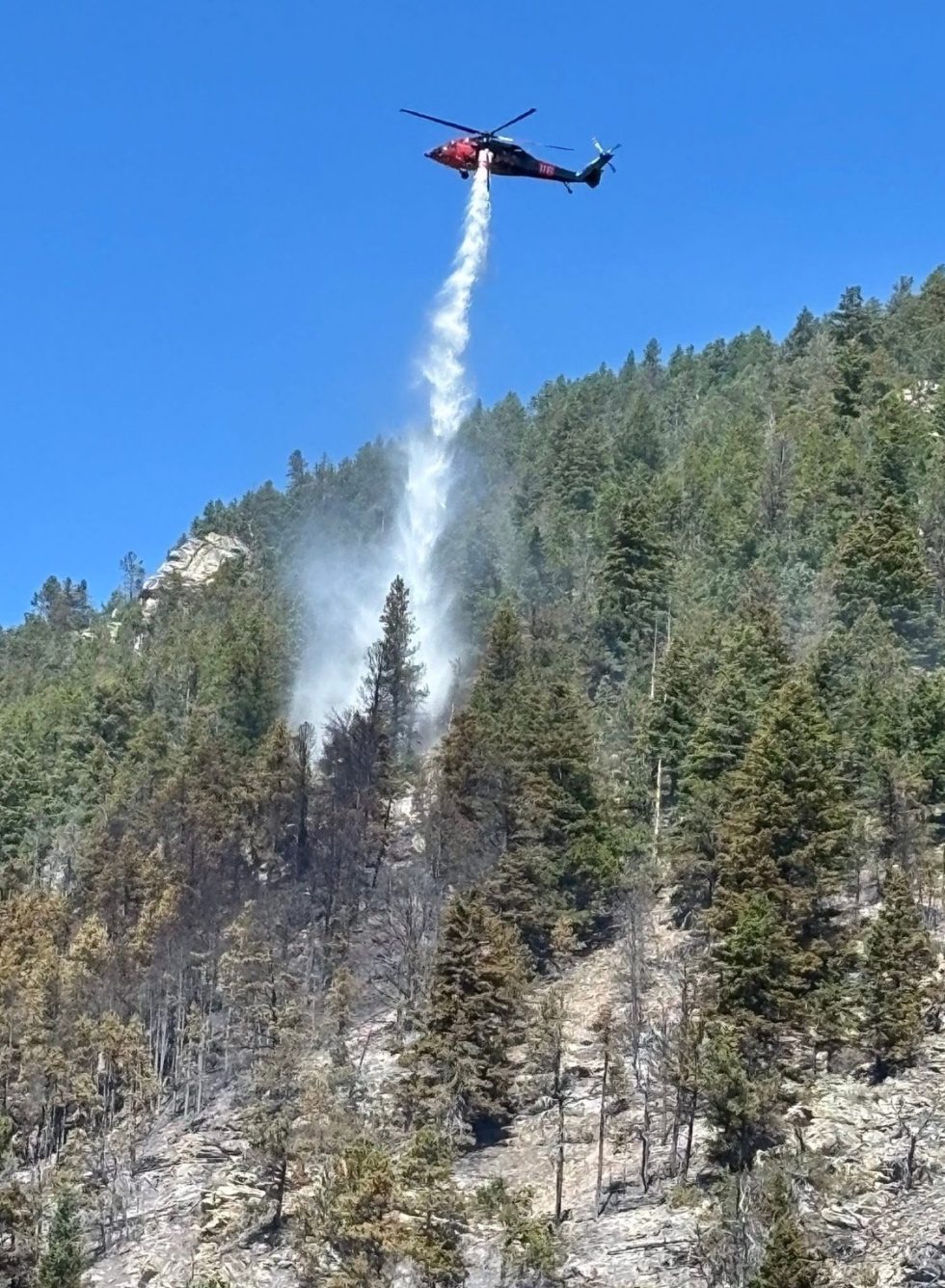 RECOIL AERIAL FIREFIGHTING TANKS HELP FIGHT MAJOR WESTERN U.S. FIRES ...